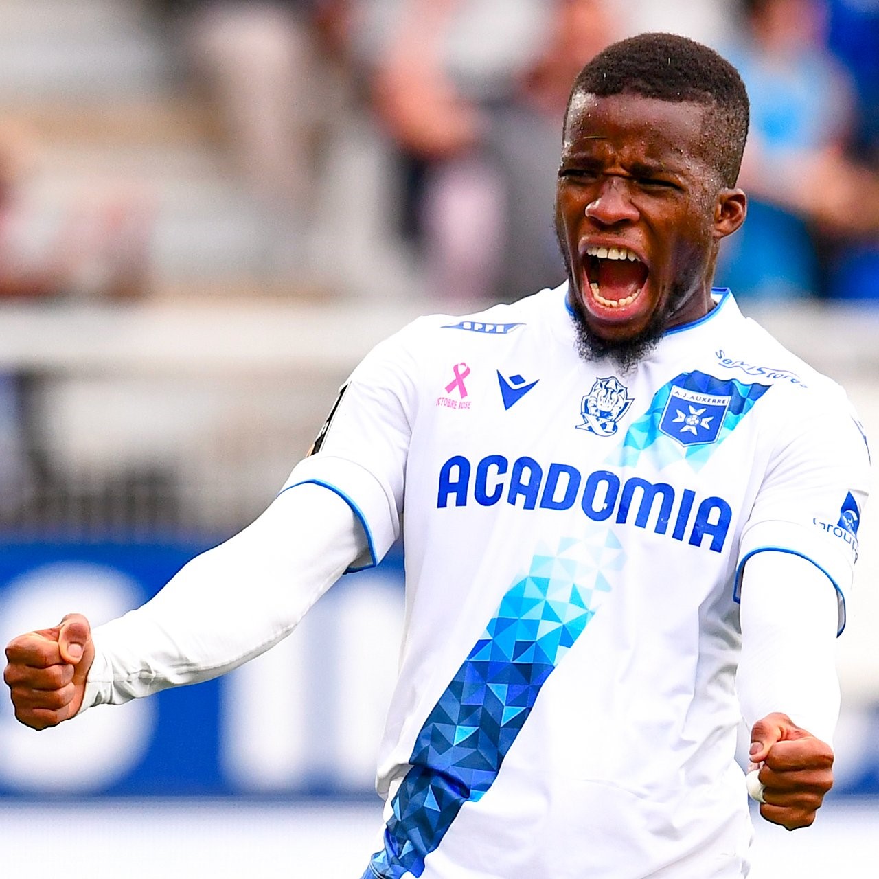 Ligue 1 : Hamed Junior Traoré encore et toujours en feu avec Auxerre ...