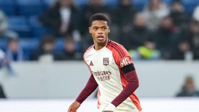 Warmed Omari, an uncertain future between Lyon and Rennes - Foot Africa