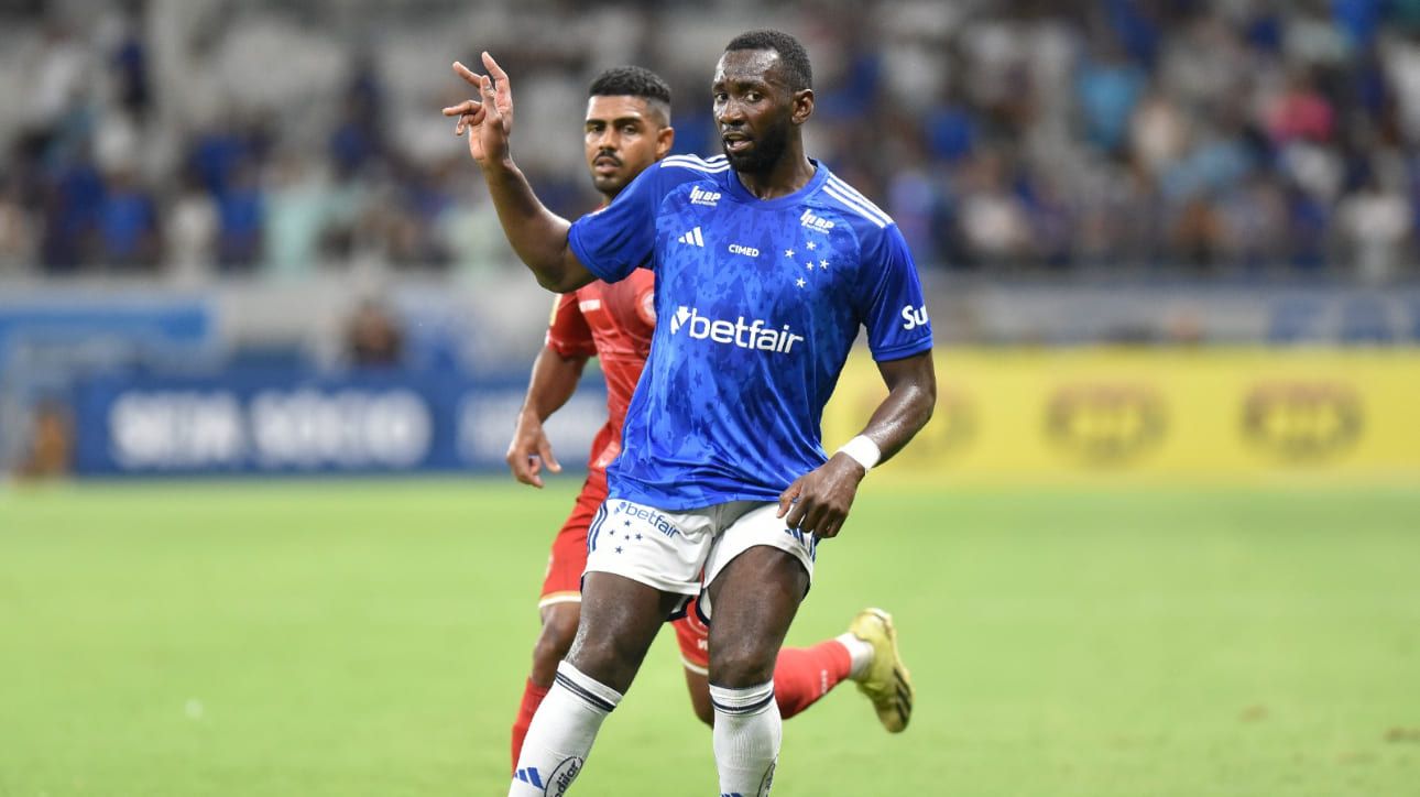 Exclusive interview: Adailton praises Bolasie - Foot Africa