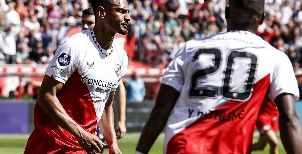 Le but de Sébastien Haller face à l’Ajax, son ancien club ! (Vidéo ...