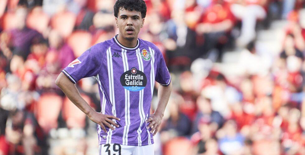 Adam Aznou is considering leaving Bayern Munich: Any offers coming ...