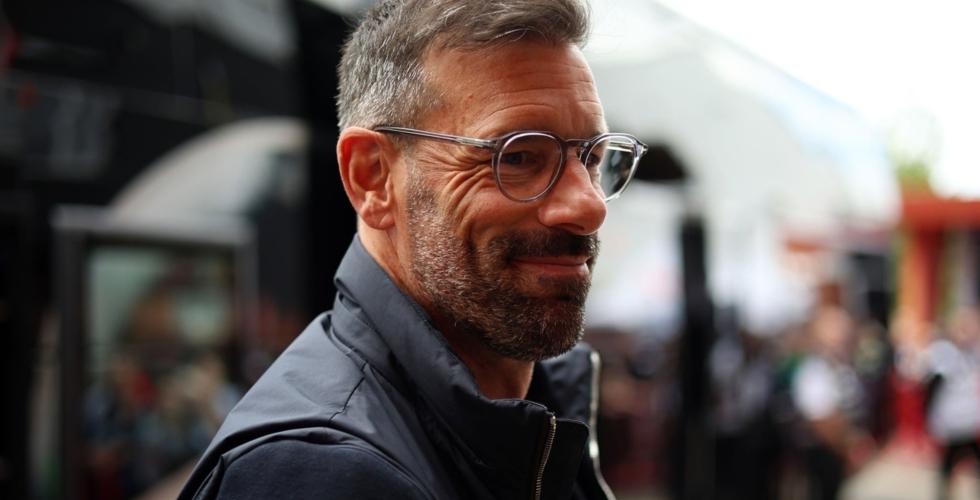 Ruud van Nistelrooy leaves Leicester City after months of speculation about his future - Foot Africa