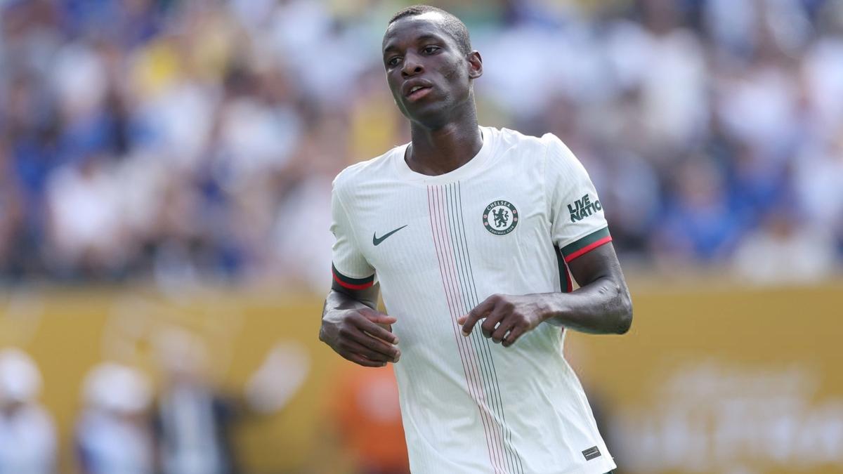 Transfer news: Chelsea have already set a price for striker Nicholas ...