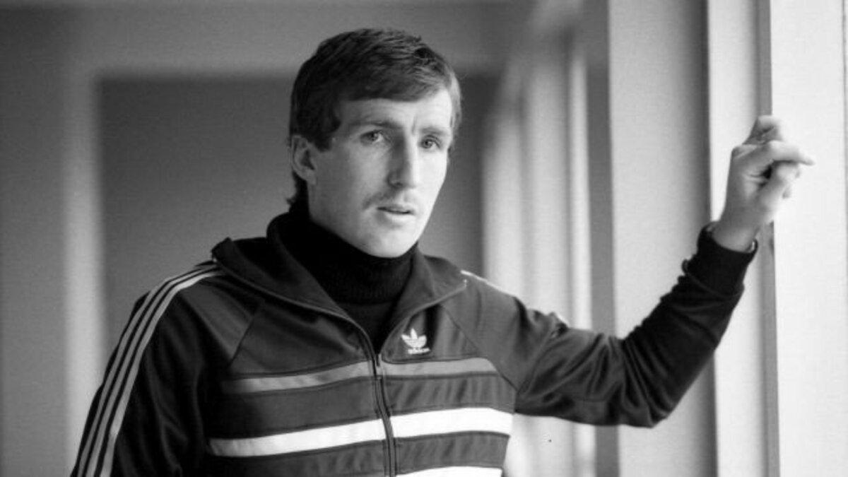 Liverpool pleure la légende Joey Jones - Foot Africa