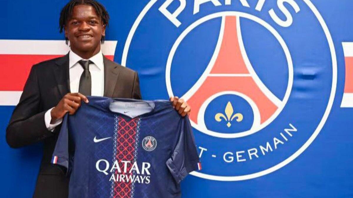 Official: Quentin Ndjantou signs pro contract with PSG - Foot Africa