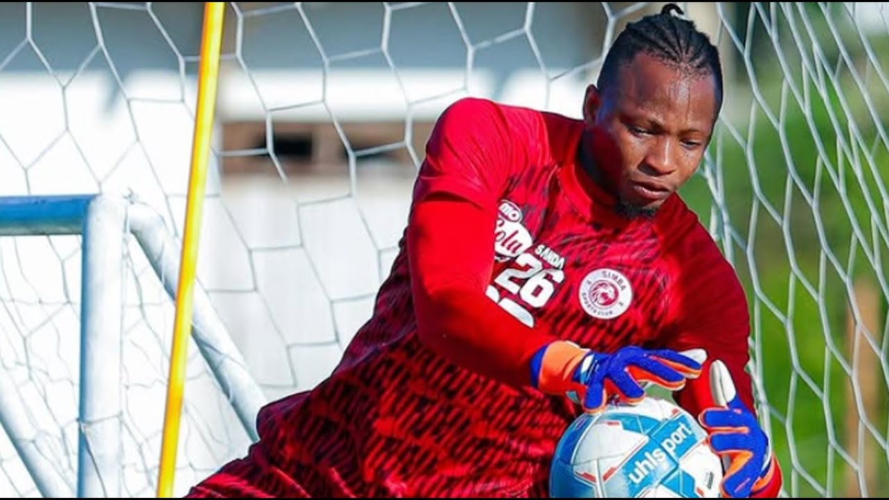Simba SC veut prolonger le contrat de Moussa Camara : quels sont les ...