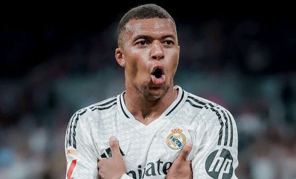 Real Madrid: Mbappé handed the number 10 shirt, Luka Modric reacts ...