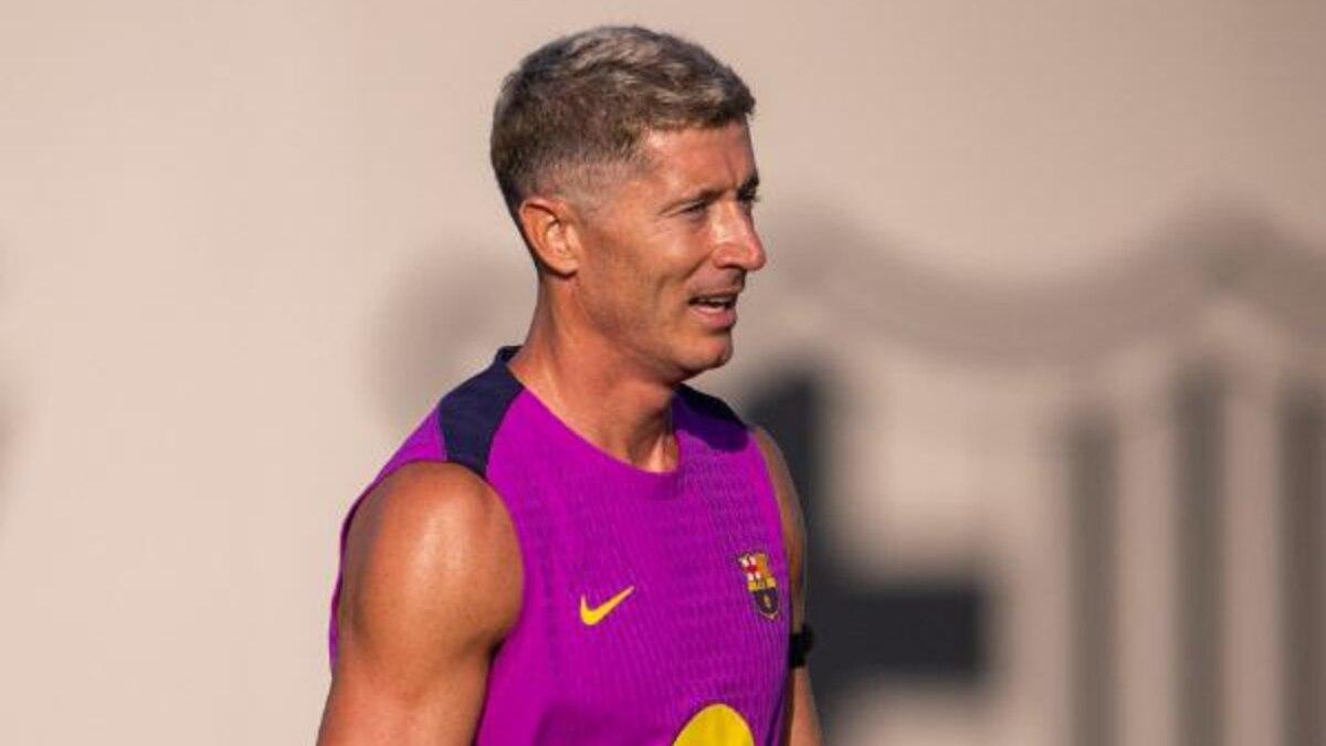 FC Barcelona: Robert Lewandowski is injured! - Foot Africa