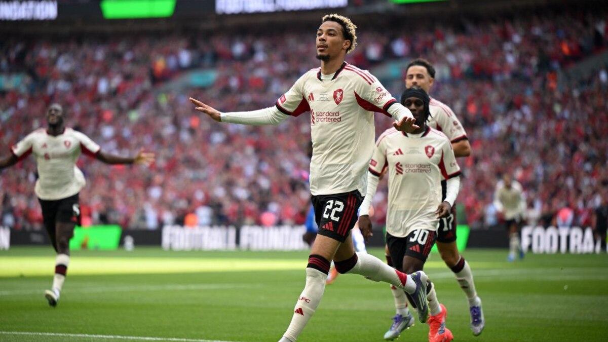 Video: Hugo Ekitike scores his first official goal for Liverpool - Foot ...