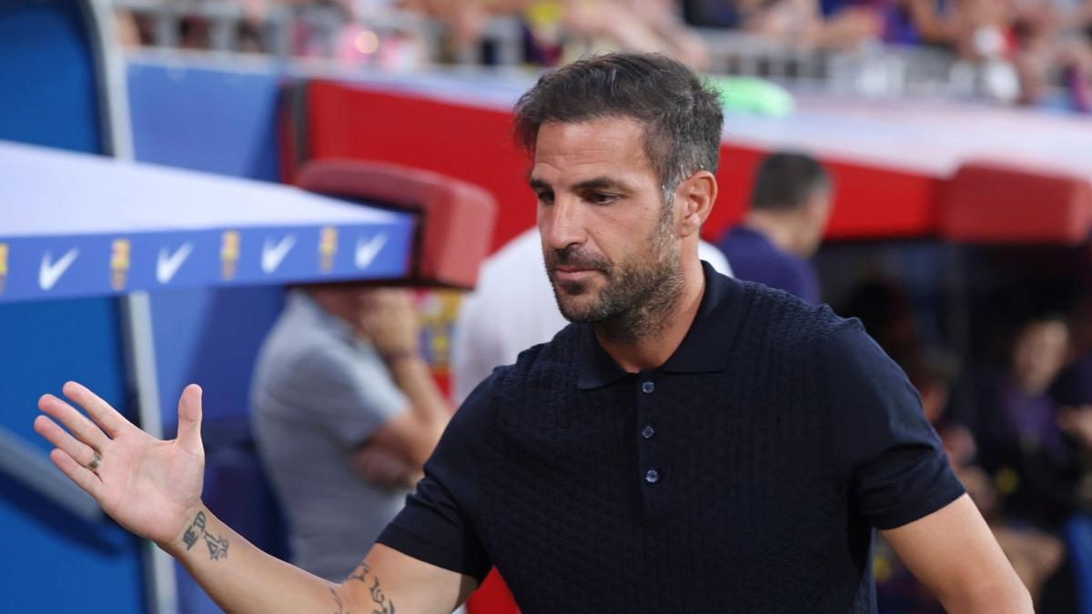 Cesc Fabregas answers the possibility of coaching Barcelona in the ...