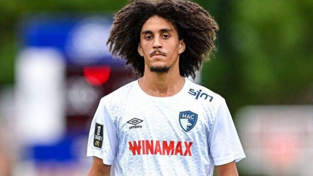 Officiel : Mokrane Bentoumi signe en prêt à Aubagne - Foot Africa
