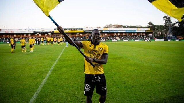 "Monsieur tackles"... What you need to know about Senegalese sensation ...