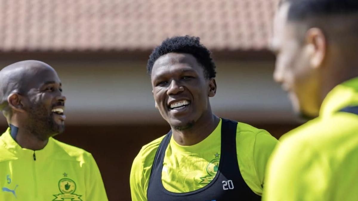 Mamelodi Sundowns target top spot with Magesi scalp - Foot Africa