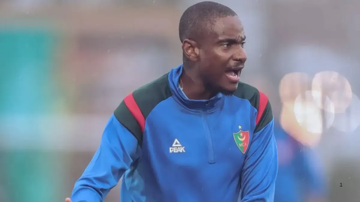 Le MC Alger de Rulani Mokwena prend la tête du classement après une ...