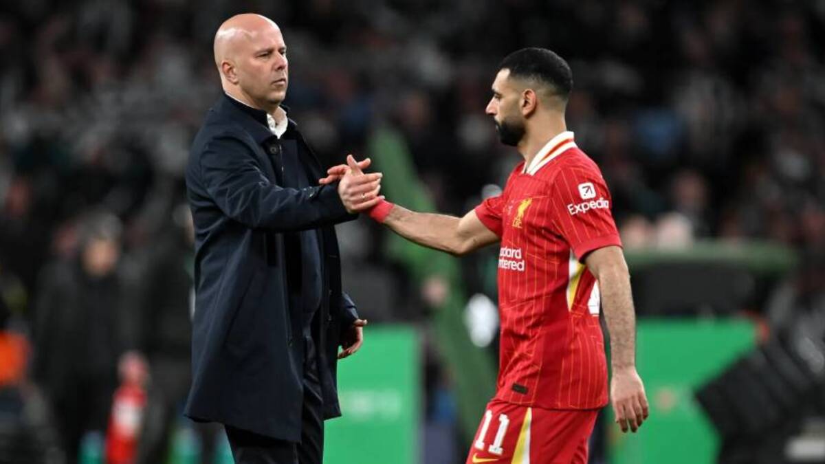 Slot Sends Special Message to Salah Ahead of Merseyside Derby - Foot Africa