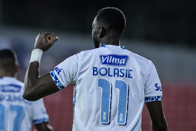 Serie A brésilienne: Jardim élogieux envers Bolasie - Foot Africa