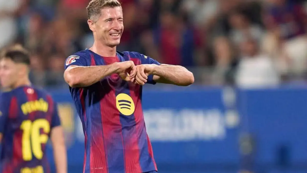 FC Barcelona: Hansi Flick addresses Robert Lewandowski controversy ...