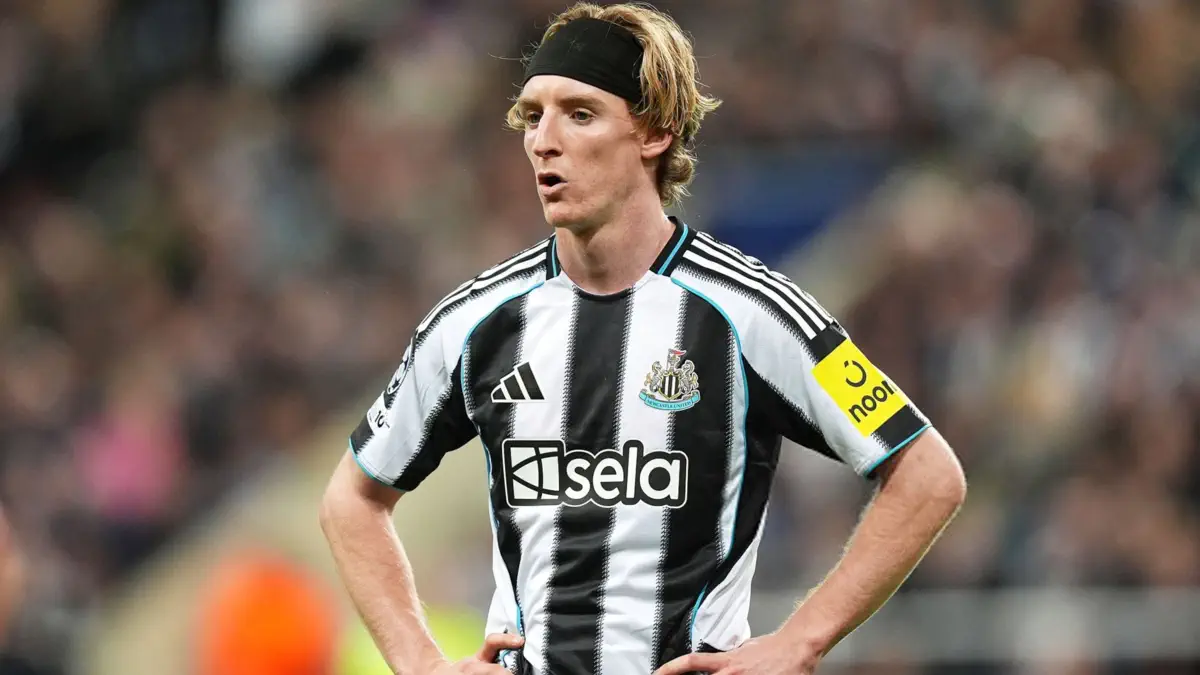 Anthony Gordon makes history for Newcastle United in the Champions ...