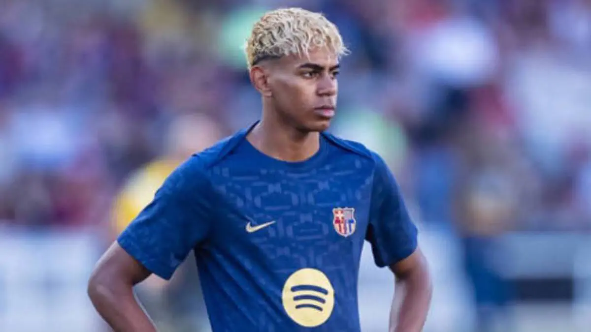 Lamine Yamal makes history in FIFPRO World XI 2025! - Foot Africa