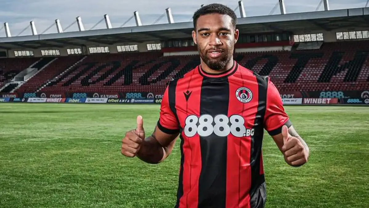 Jordon Ibe joins Lokomotiv Sofia - Foot Africa