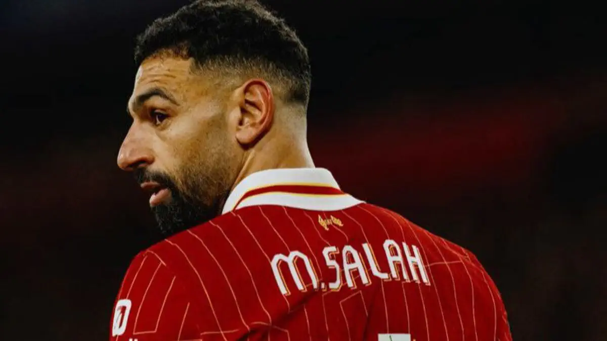 Liverpool : Wayne Rooney pousse Slot à recaler Mohamed Salah - Foot Africa