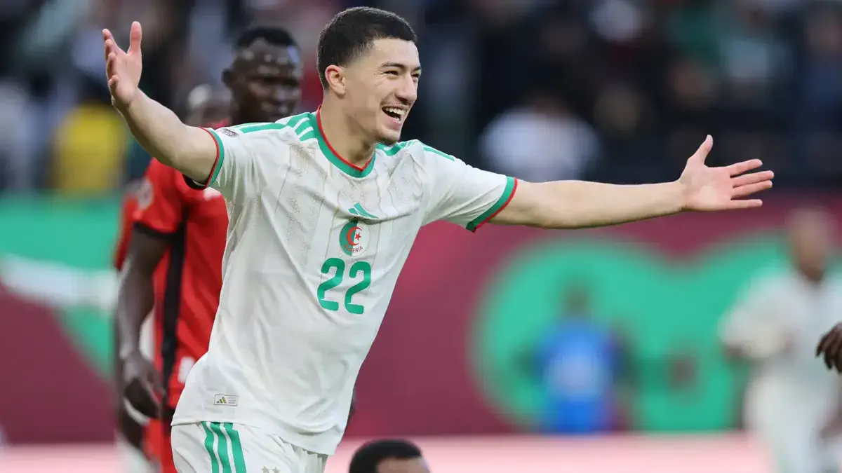 CAN 2025 : Lakhdar Belloumi désigne Maza comme la prochaine star de l’Algérie - Foot Africa