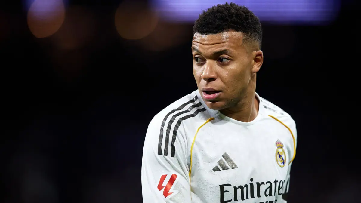 Scandale majeur : Mbappé impliqué dans une affaire de pot-de-vin en ...