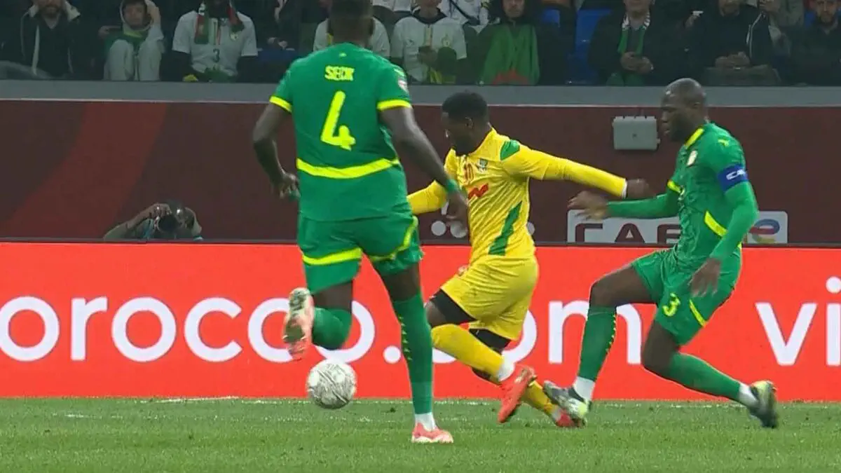 CAN 2025: Thunderbolt in Senegal as Kalidou Koulibaly sees red against ...