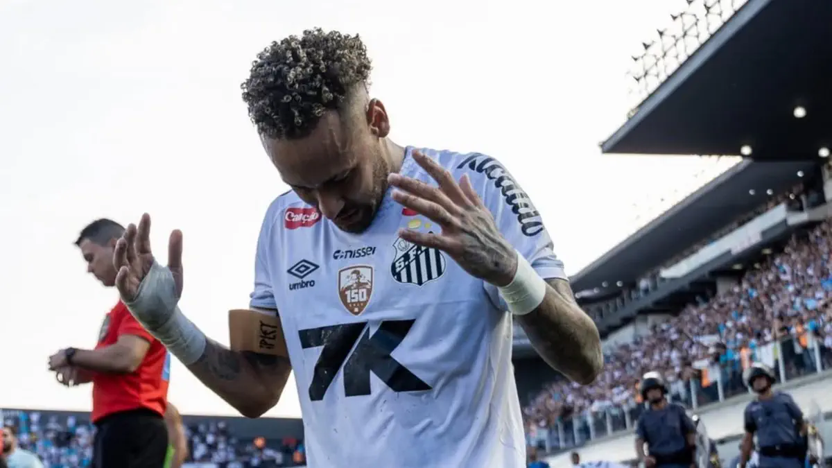 Between departure and continuity: Neymar sets his future with Santos ...