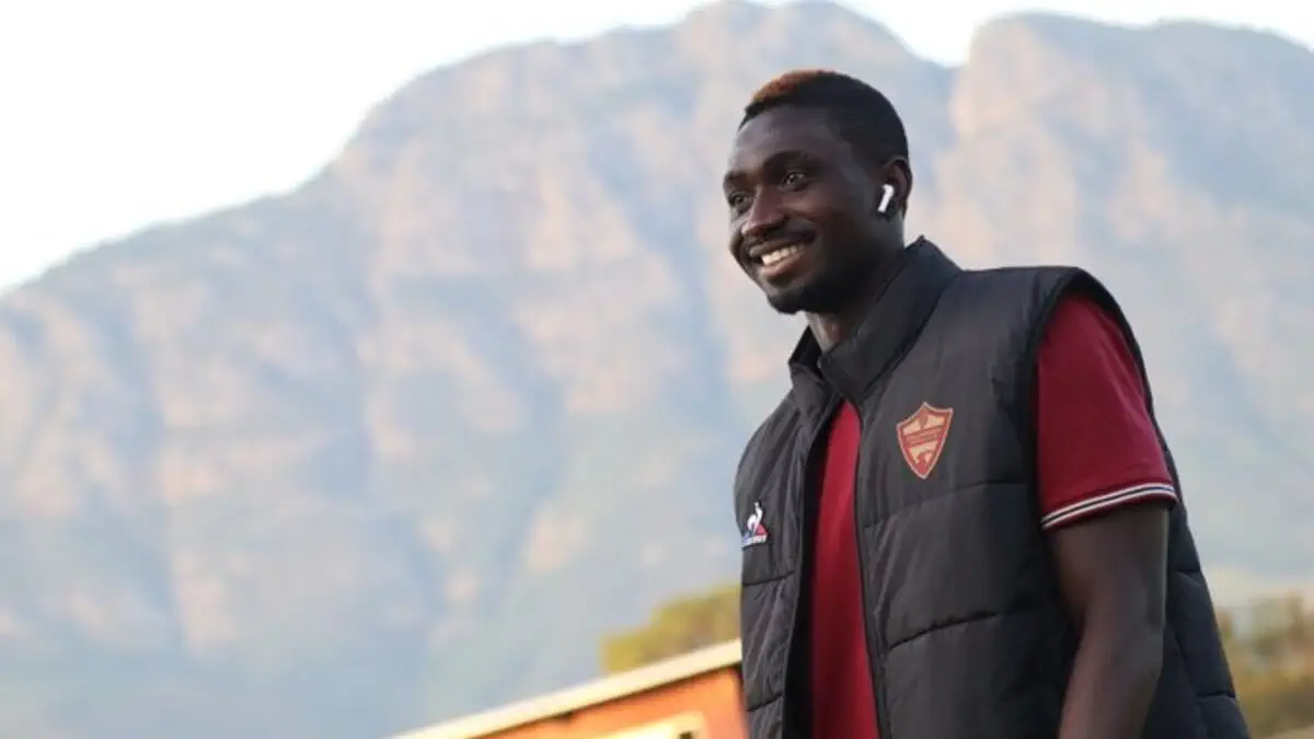 Ismaël Olivier Touré signs with Simba SC - Foot Africa