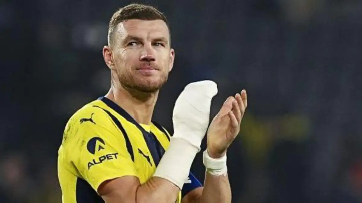 Edin Dzeko set to join Schalke 04 - Foot Africa