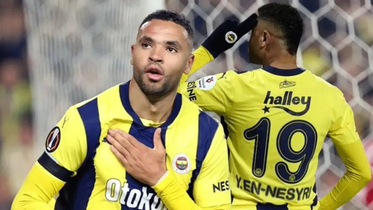 Youssef En-Nesyri makes a move (official) - Foot Africa