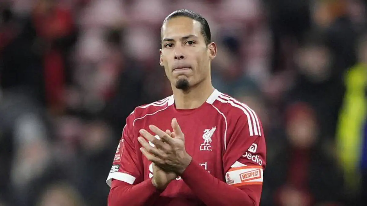 « Il a tout ce qu'il faut » : Van Dijk ouvre la porte à la discussion ...