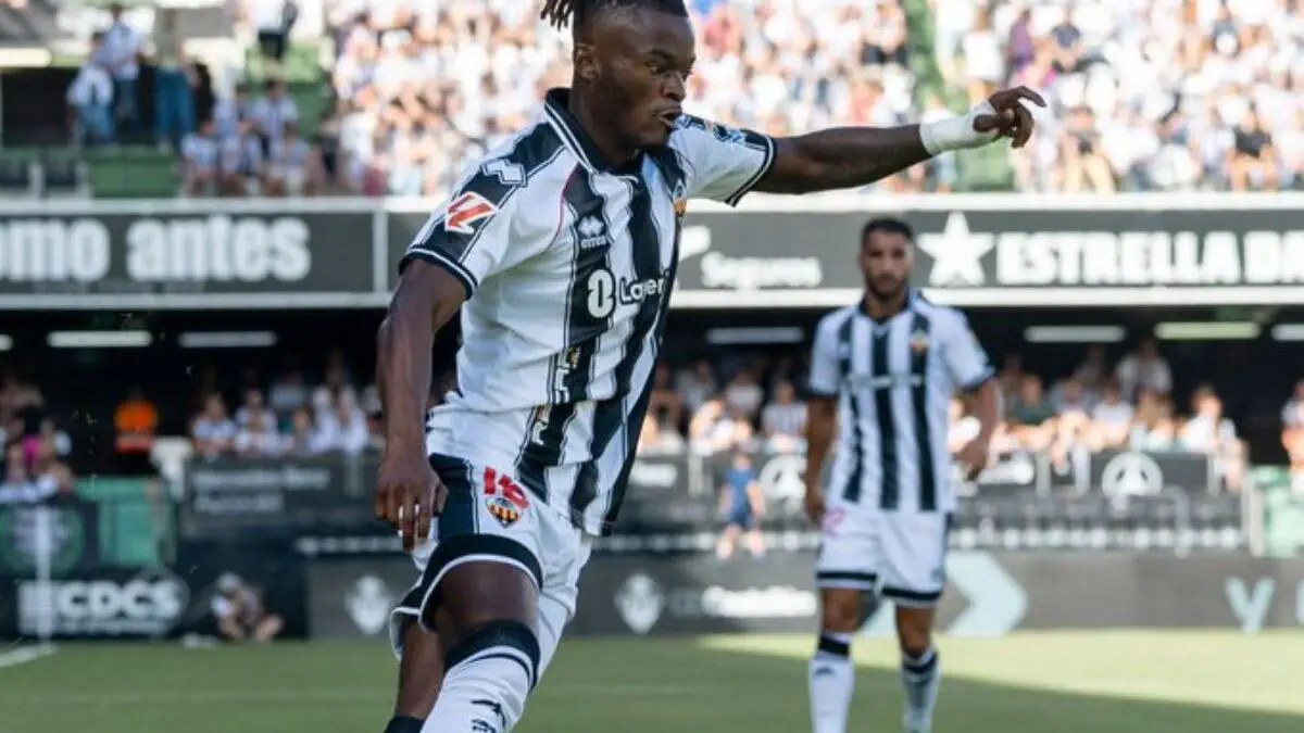 CD Castellón: Brian Cipenga named Liga 2 player of the month for ...