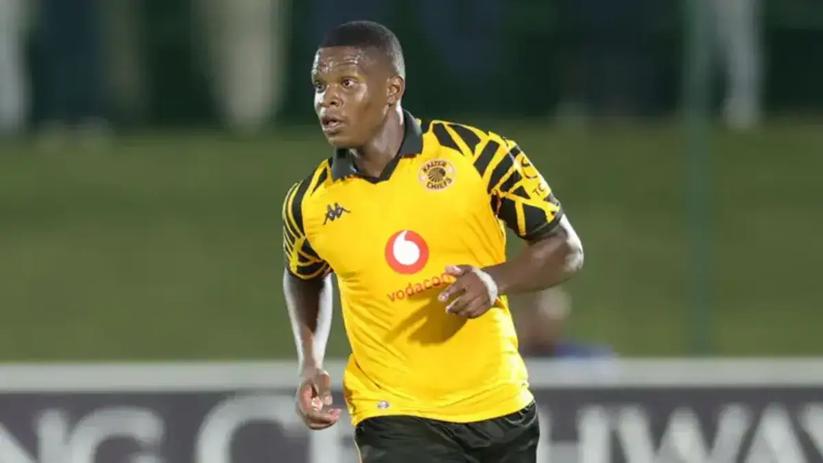 Kaizer Chiefs coach explains long wait for Nkanyiso Shinga debut - Foot ...