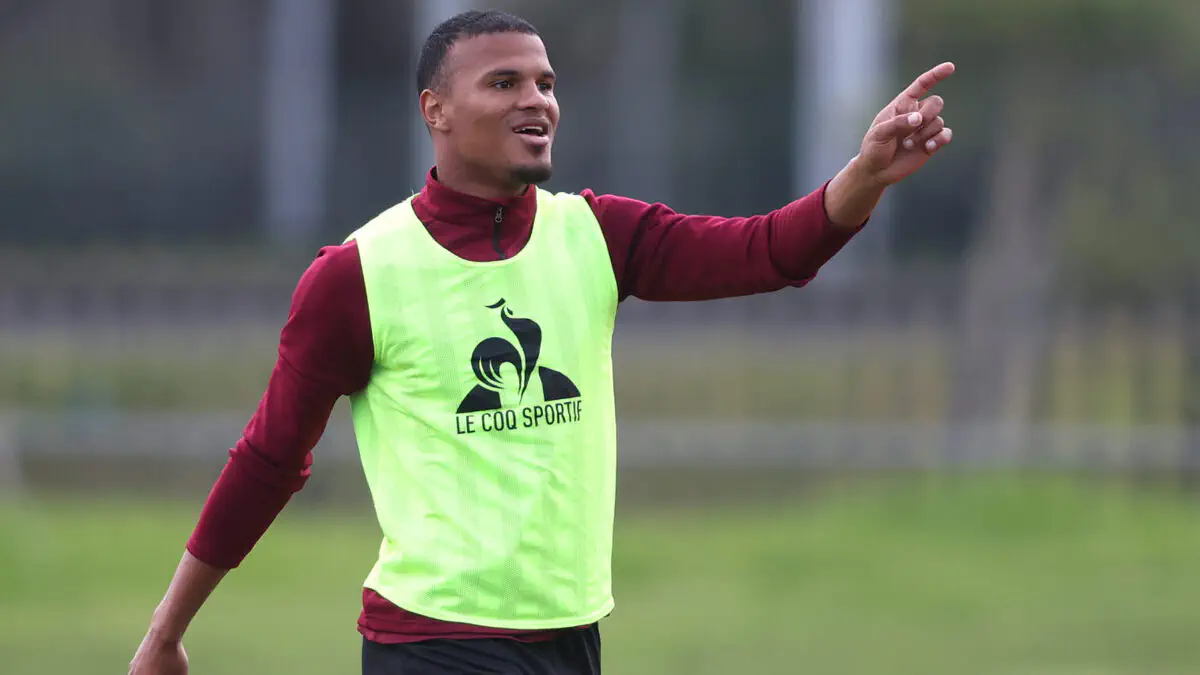 Ashley Cupido fait face à un avenir incertain au Stellenbosch FC - Foot ...